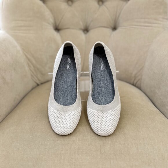 allbirds | Shoes | New Authallbirds Iconic Tree Breezer Light Beige ...